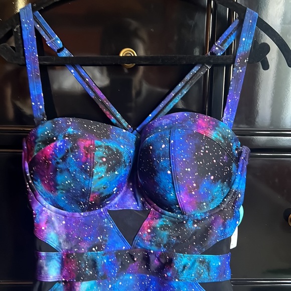 torrid | Swim | New Torrid Galaxy Space Universe Print One Piece Vixen ...